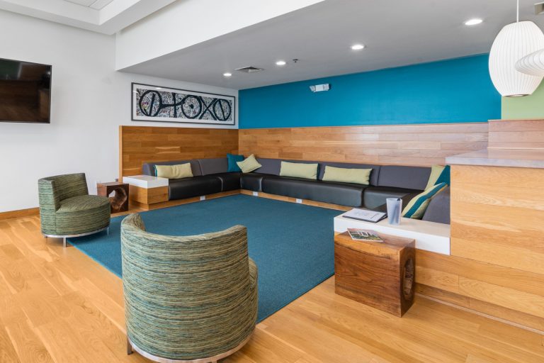 7 Ways to Make Your Waiting Room Cozier This Fall - Business Tips